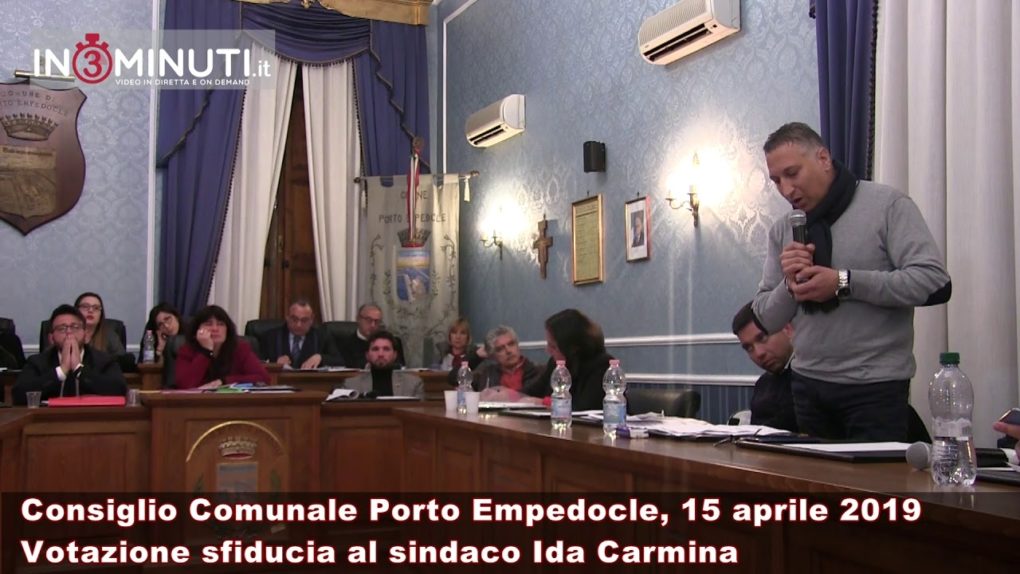 Bocciata la sfiducia al sindaco di Porto Empedocle Ida Carmina, Alfonso ...